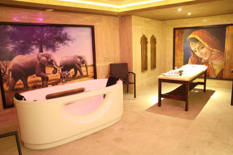 Boutique Hotel Aqua View | BnBidea